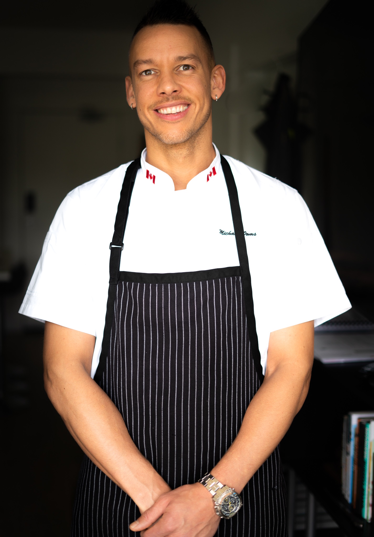 Contact – Seasoned Dining Experiences with Chef Michael Ooms